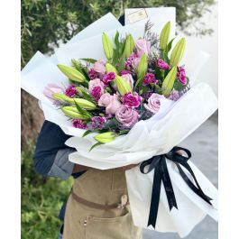 102| Flowers Bouquet