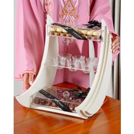 RS2 | Crescent stand with dates, chocolate and cups